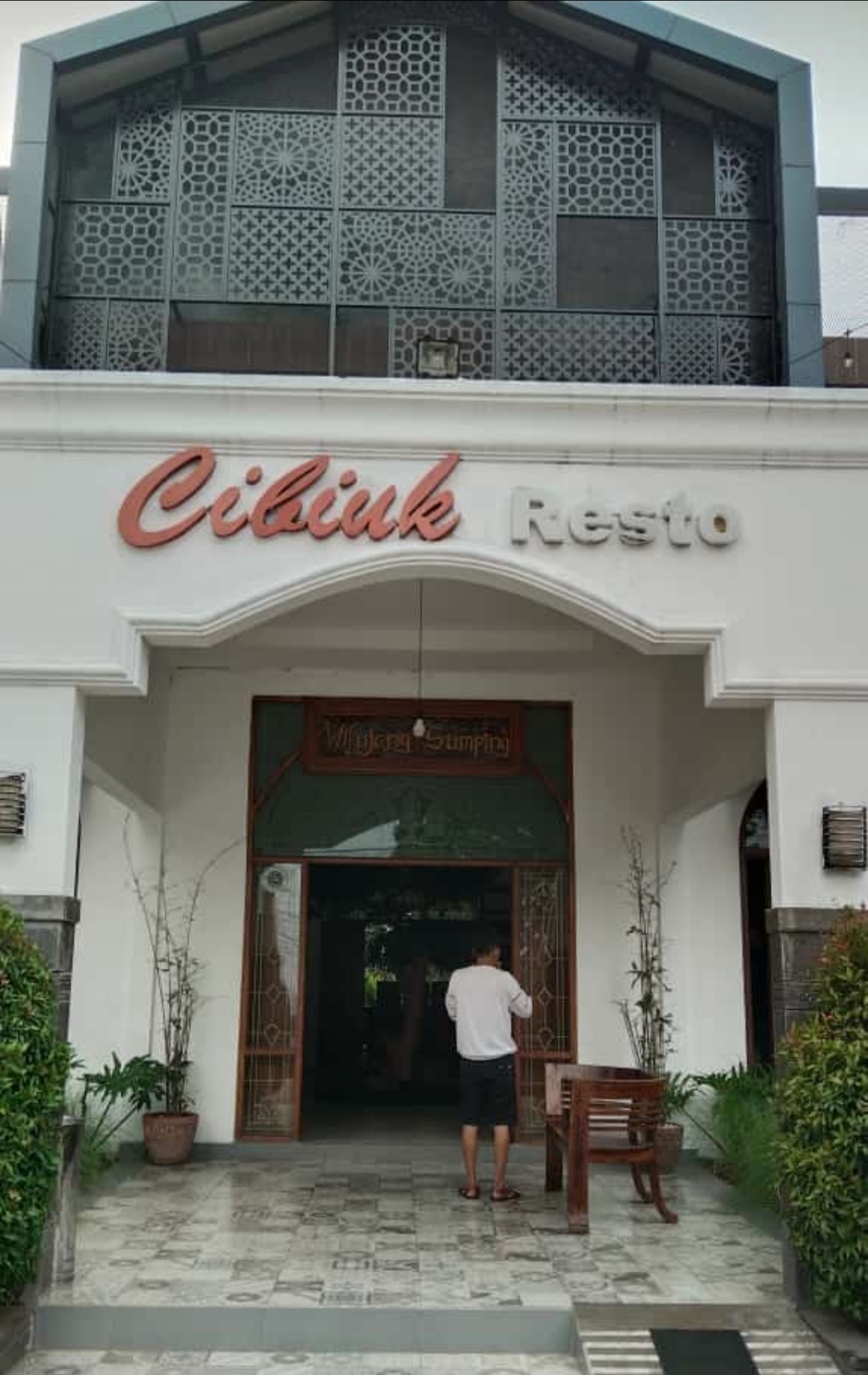 Cibiuk Resto in Garut, Indonesia - reviews,open hours,photo spots ...
